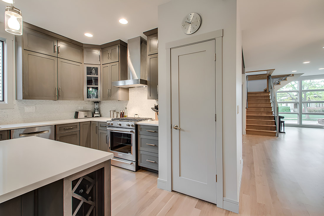 Solid Shaker 1 Panel - GARSON WOOD